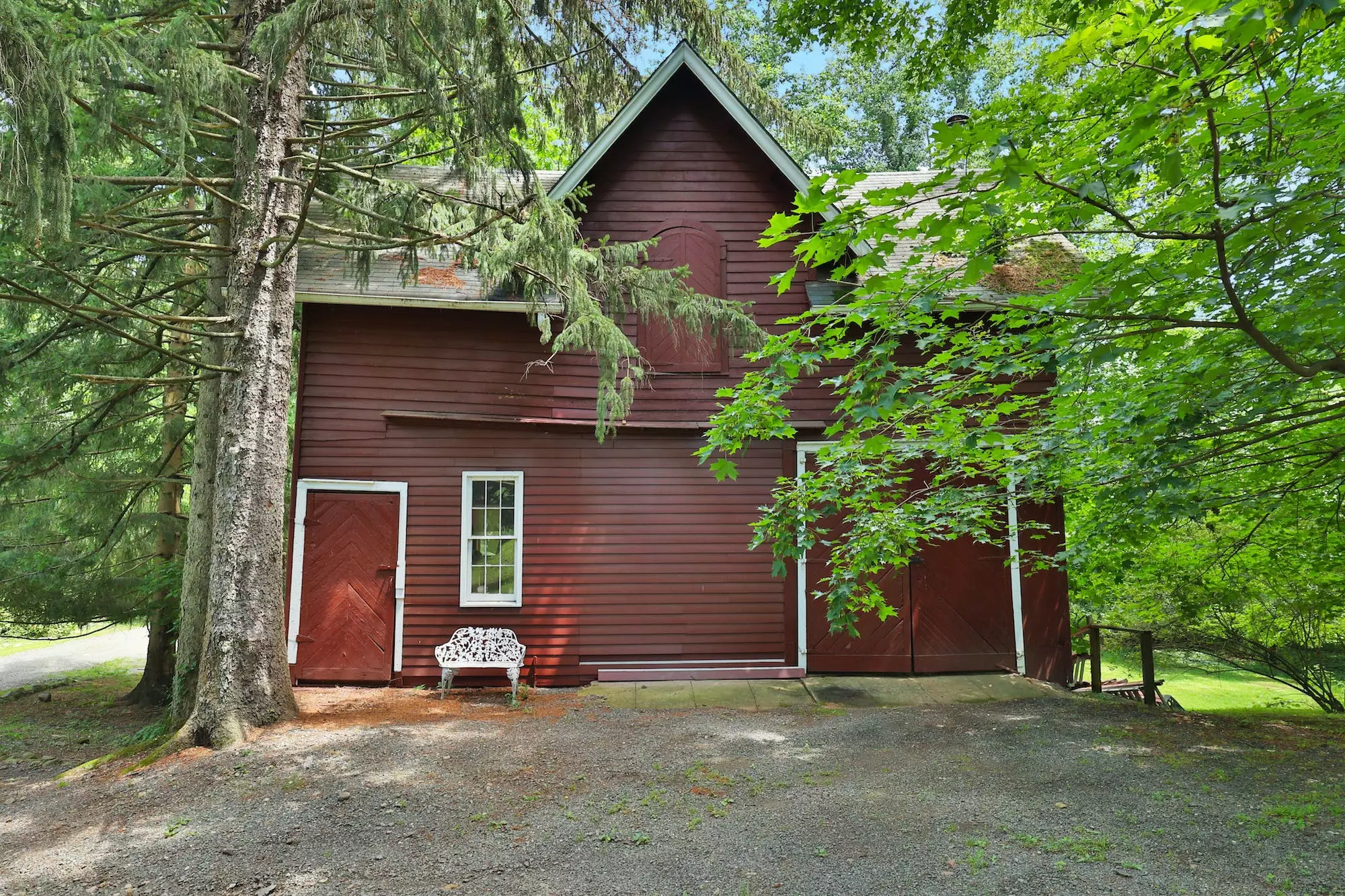 Nguli wa Hollywood Arlene Dahl's Hudson Valley Victorian anaingia sokoni kwa $5M 2771_16