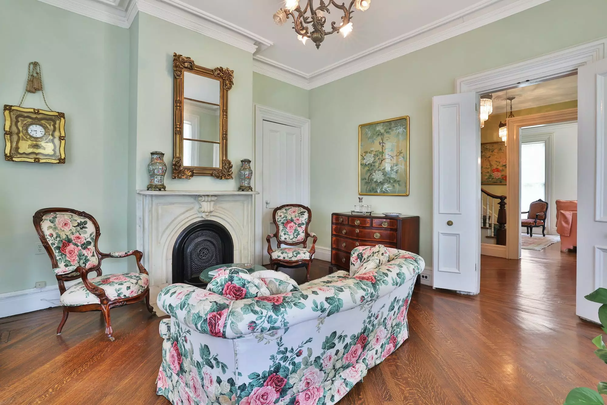 Nguli wa Hollywood Arlene Dahl's Hudson Valley Victorian anaingia sokoni kwa $5M 2771_5