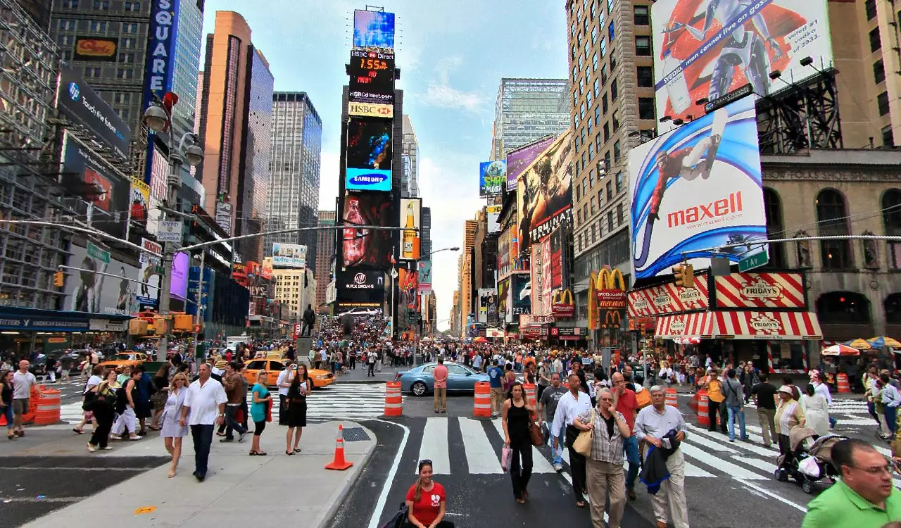 Mayor de Blasio foreslår å rive ut Times Squares fotgjengerplasser 27758_1