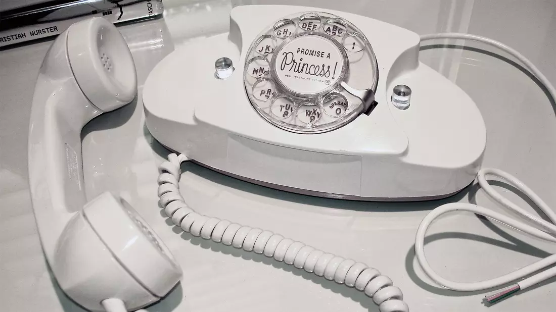 bílá princezna telefon, vintage telefony