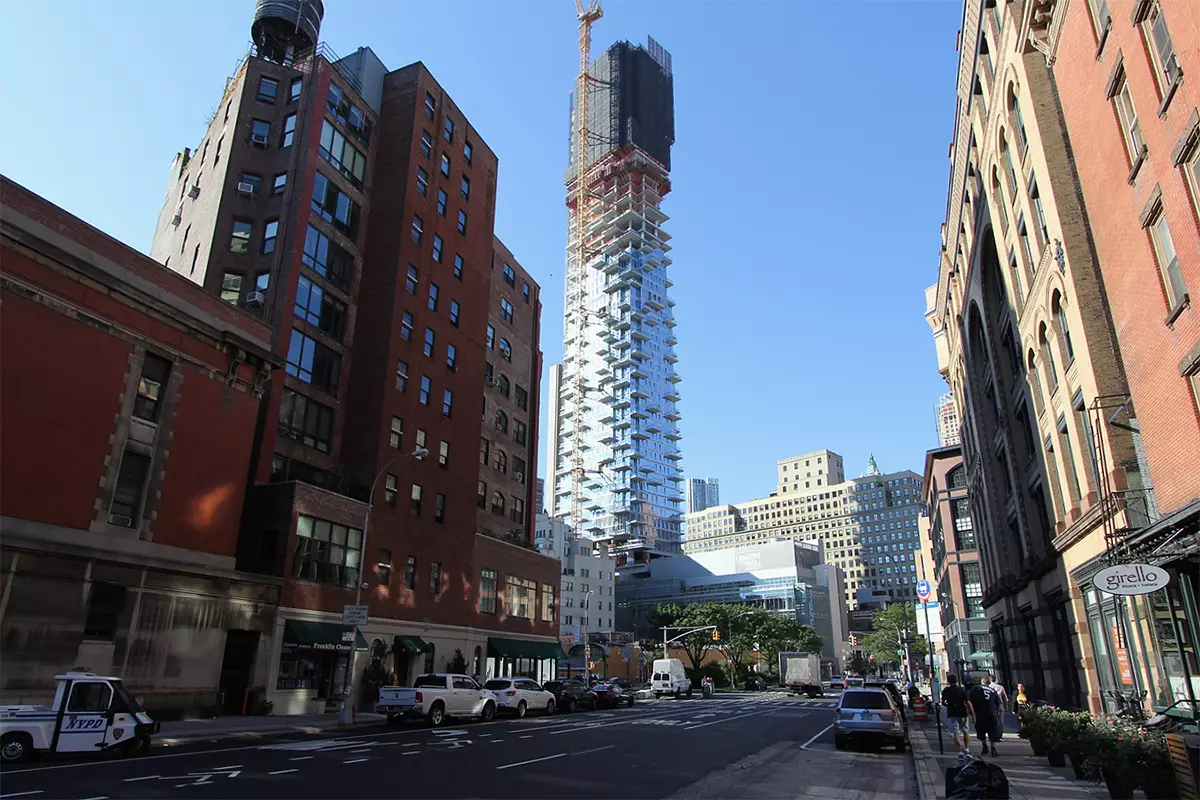 Posodobitev gradnje: Tribeca's Jenga Tower 56 Leonard je na vrhu 28168_1