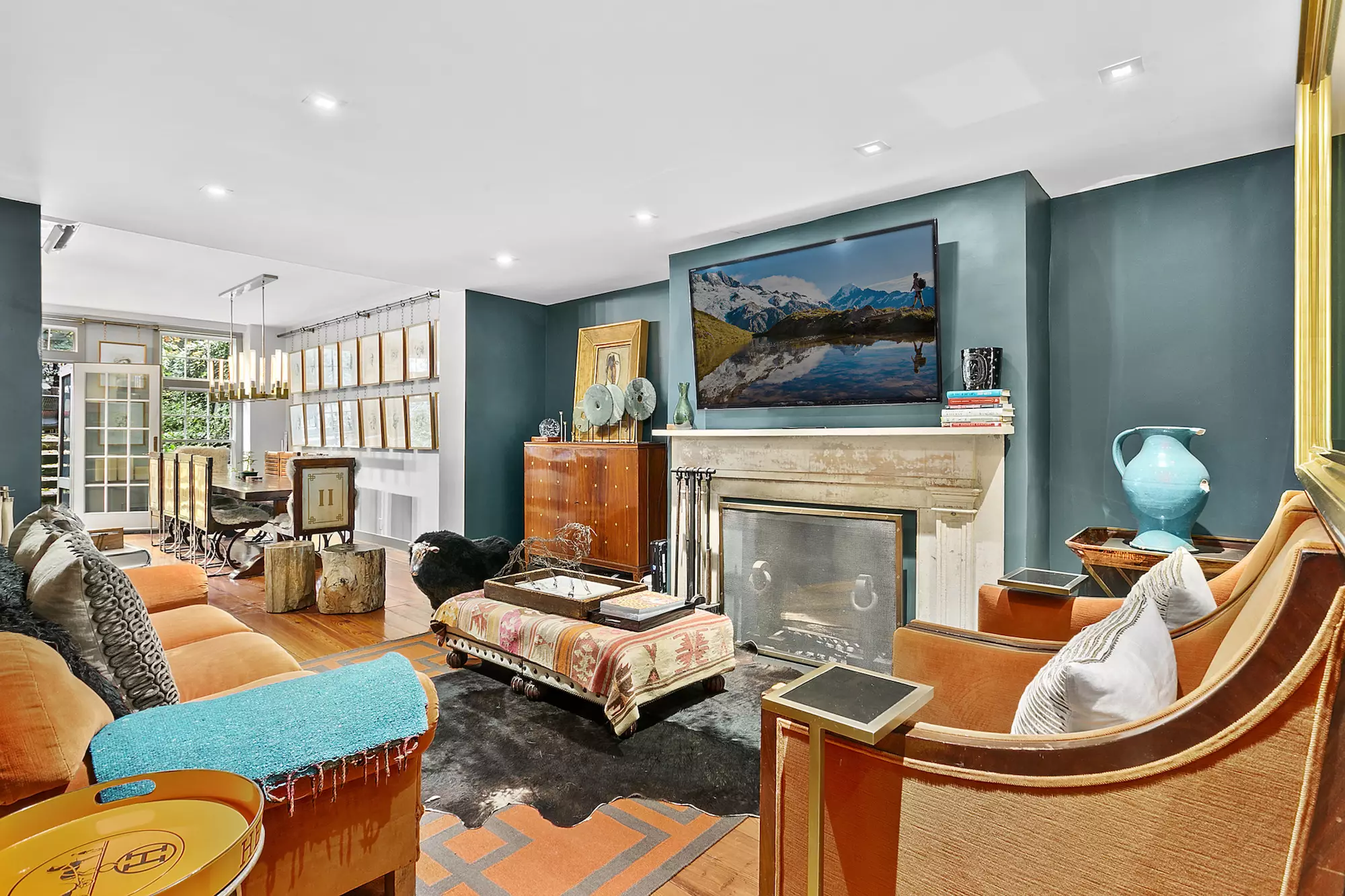 $7.7M Chelsea Townhouse တွင် ခေတ်ဆန်သော Duplex နှင့် ဝင်ငွေရှာအငှား နှစ်ခုရှိသည်။ 2867_3