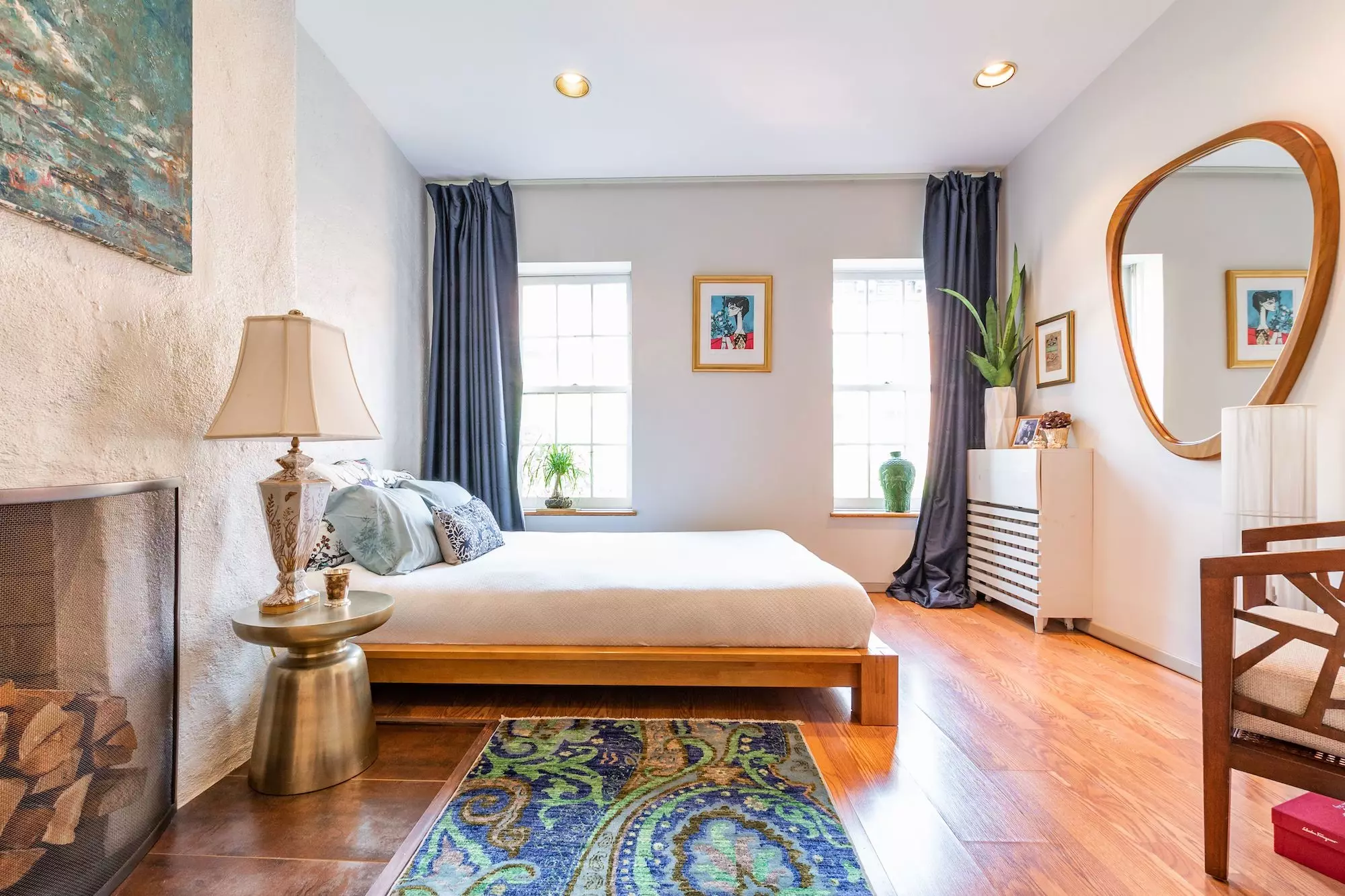 $7.7M Chelsea Townhouse တွင် ခေတ်ဆန်သော Duplex နှင့် ဝင်ငွေရှာအငှား နှစ်ခုရှိသည်။ 2867_7