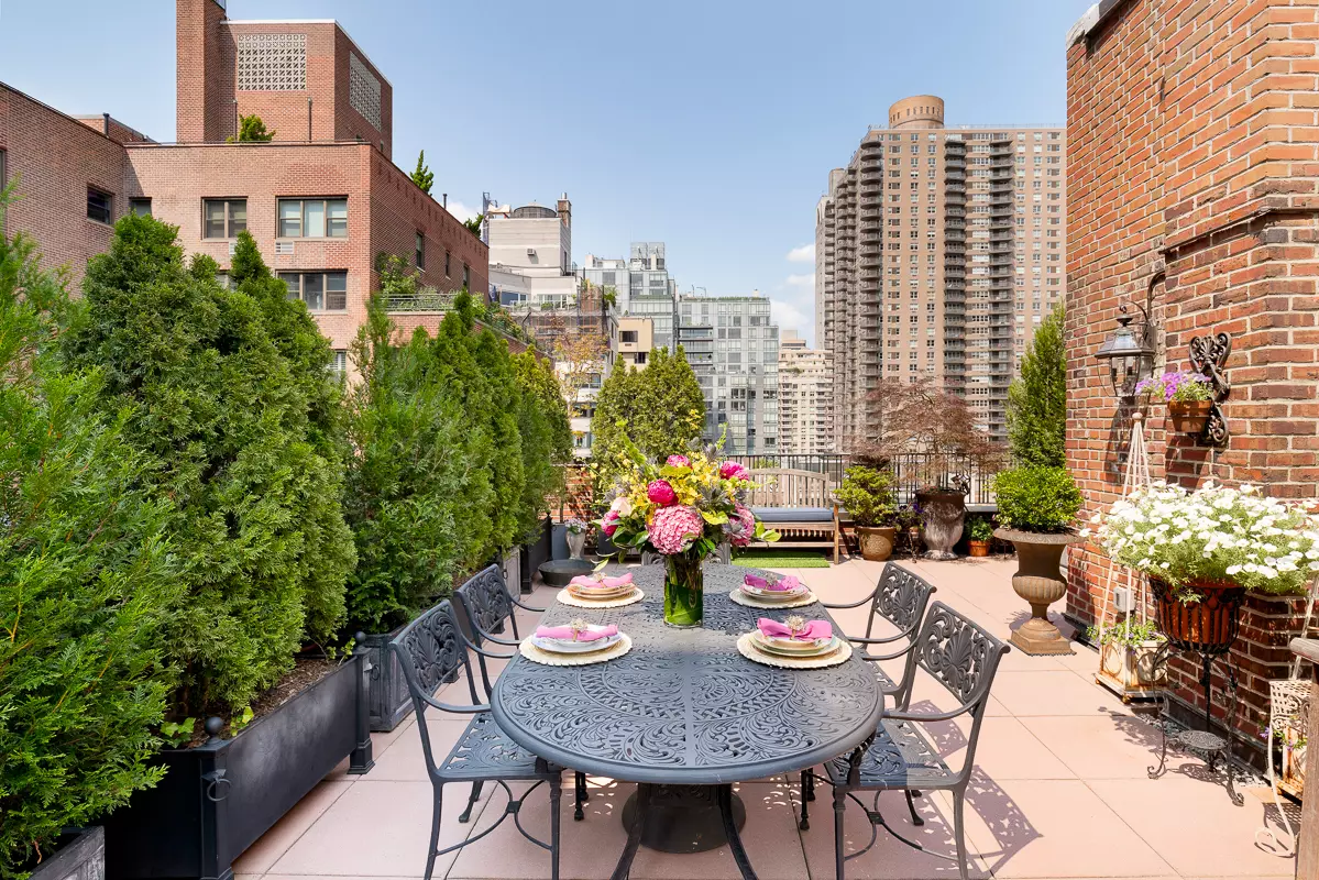 Denna takvåning i Upper East Side kräver 1,75 miljoner dollar och har vackra detaljer från förkrigstiden inifrån och ut 2896_3