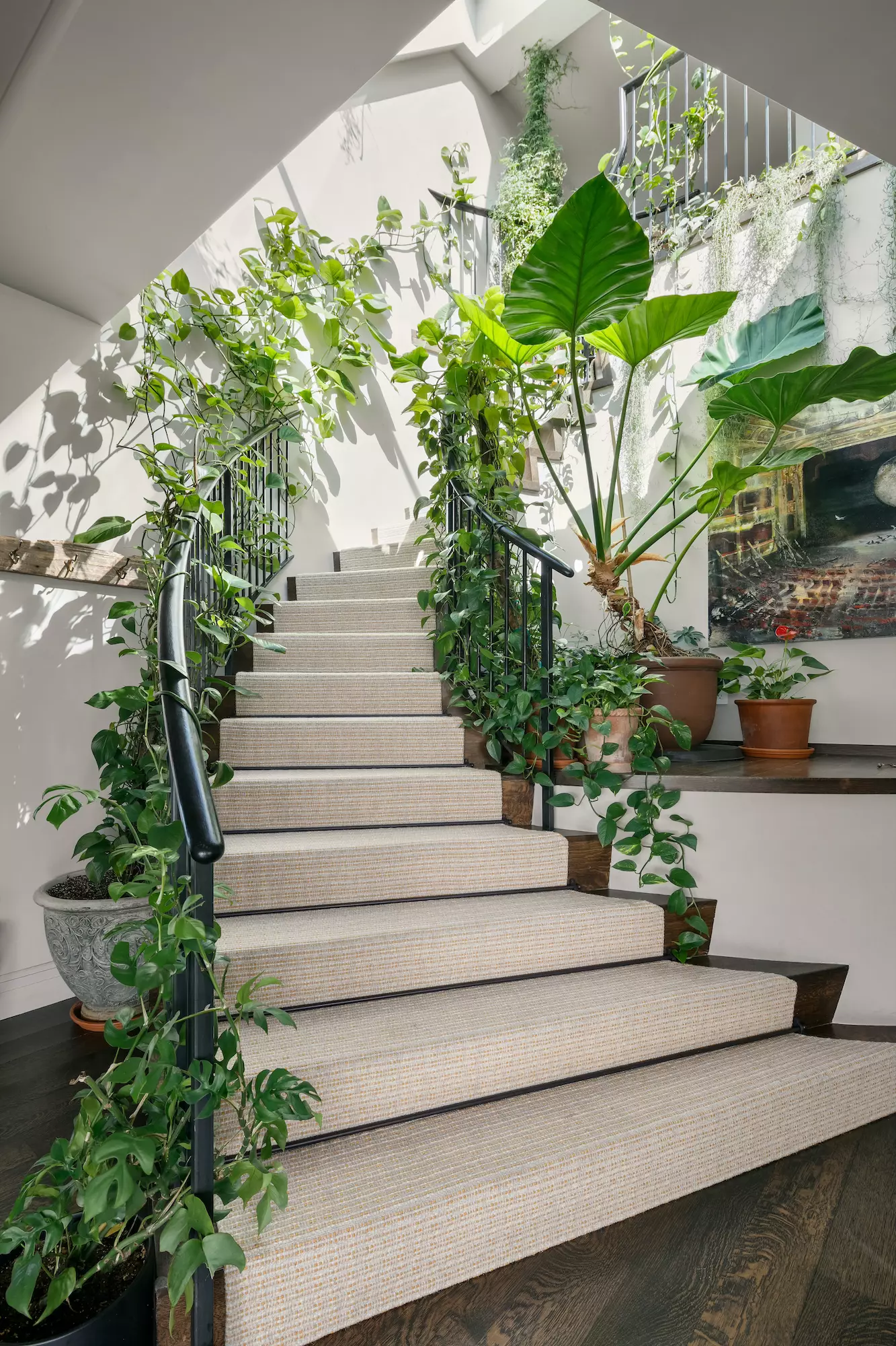 Gilista ni Amy Schumer ang iyang Upper West Side 'secret garden' penthouse nga $15M 28_13