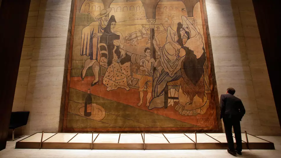 tricorne pablo picasso