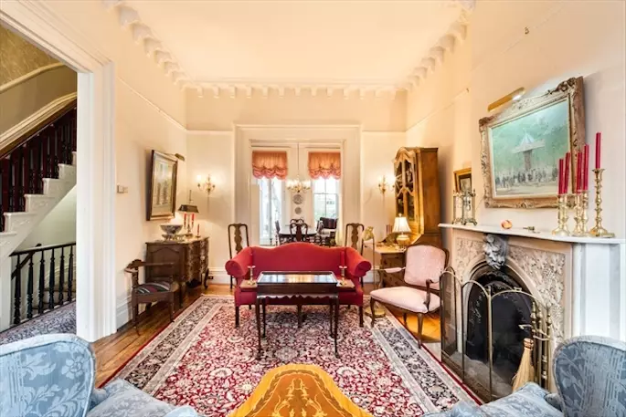 Koj yuav Sov tam sim no txog $ 6.2M Brooklyn Heights Brownstone 30026_1