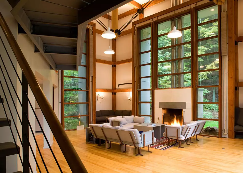 Gluck+s Bridge House kombinerer tre århundrer med amerikansk landarkitektur i ett hjem.