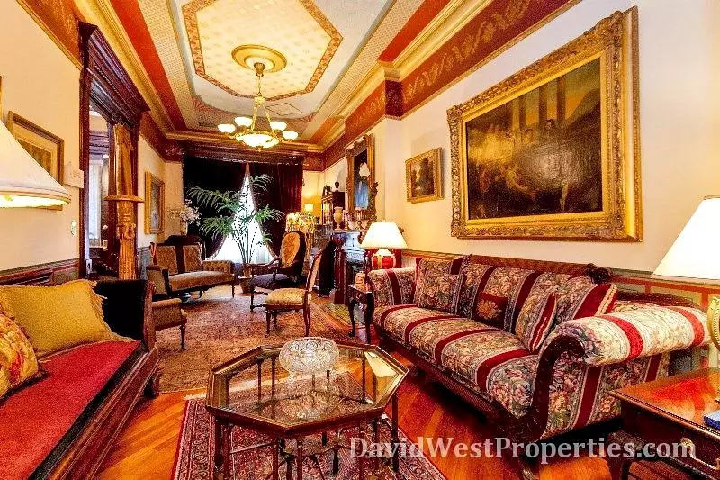 $2,75M Victorian Brownstone's Original Coal Stove er en Park Slope Cover Girl 30640_1