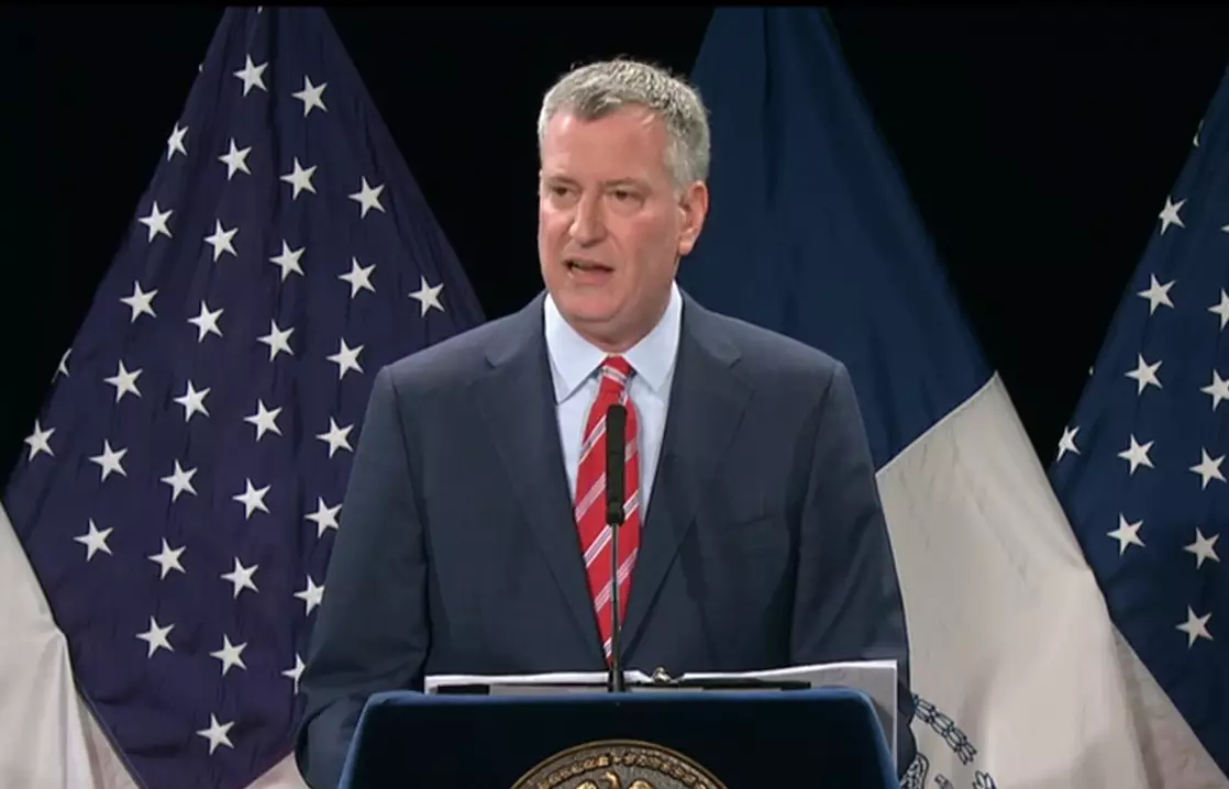 E'tiborli jihatlar: De Blasio yanada arzon uy-joy va yangi shahar bo'ylab parom xizmatini rejalashtirmoqda 30708_1