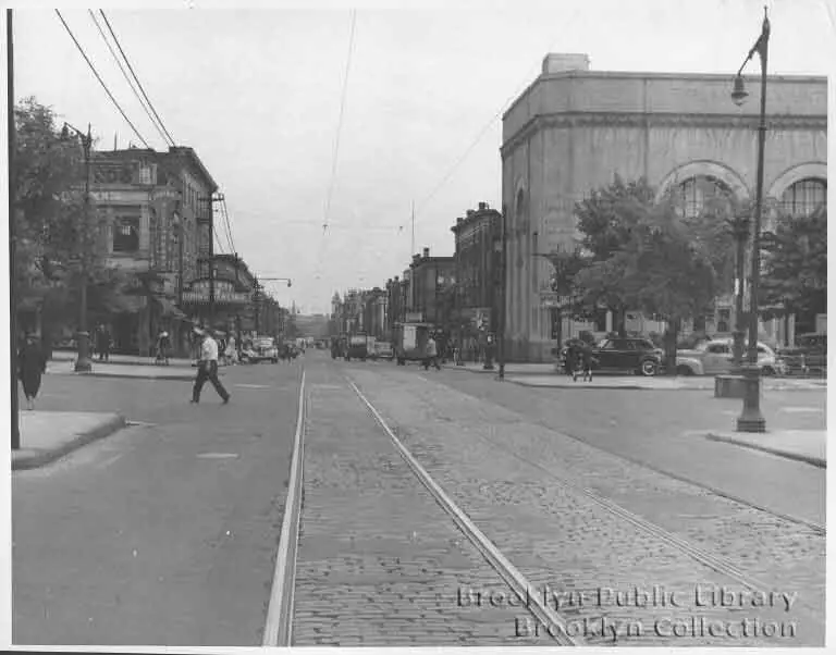 Crown Heights Nostrand Ave Eastern Parkway သည် 1940 ခုနှစ်များအတွင်း