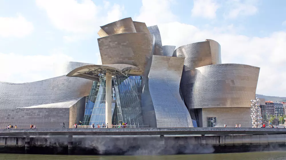 Guggenheimovo múzeum, Bilbao, Španielsko