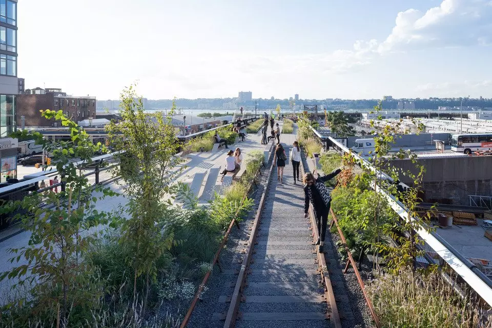 Edward Norton, High Line Park, High Line a Railyards, Diller Scofidio + Renfro, Piet Oudolf, James Corner, James Corner Field Operations, Hudson yards, High Line 3. szakasz