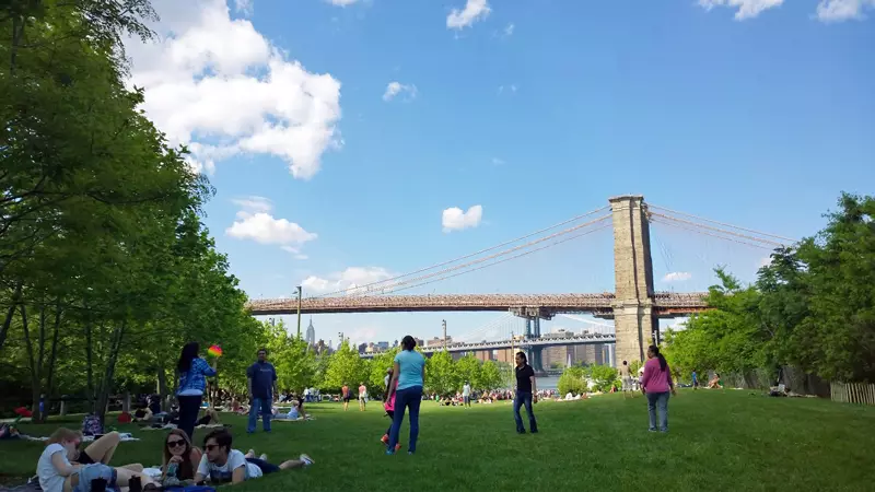 布魯克林大橋公園