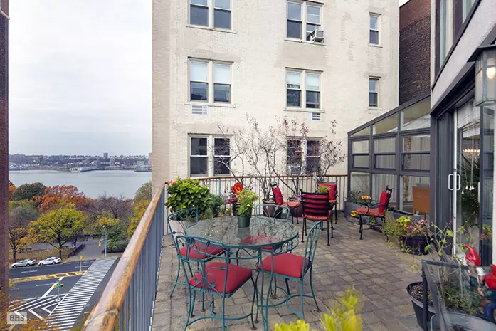 329 West 108th Street, Terrace nyc, penthouse dhinaca galbeed ee sare