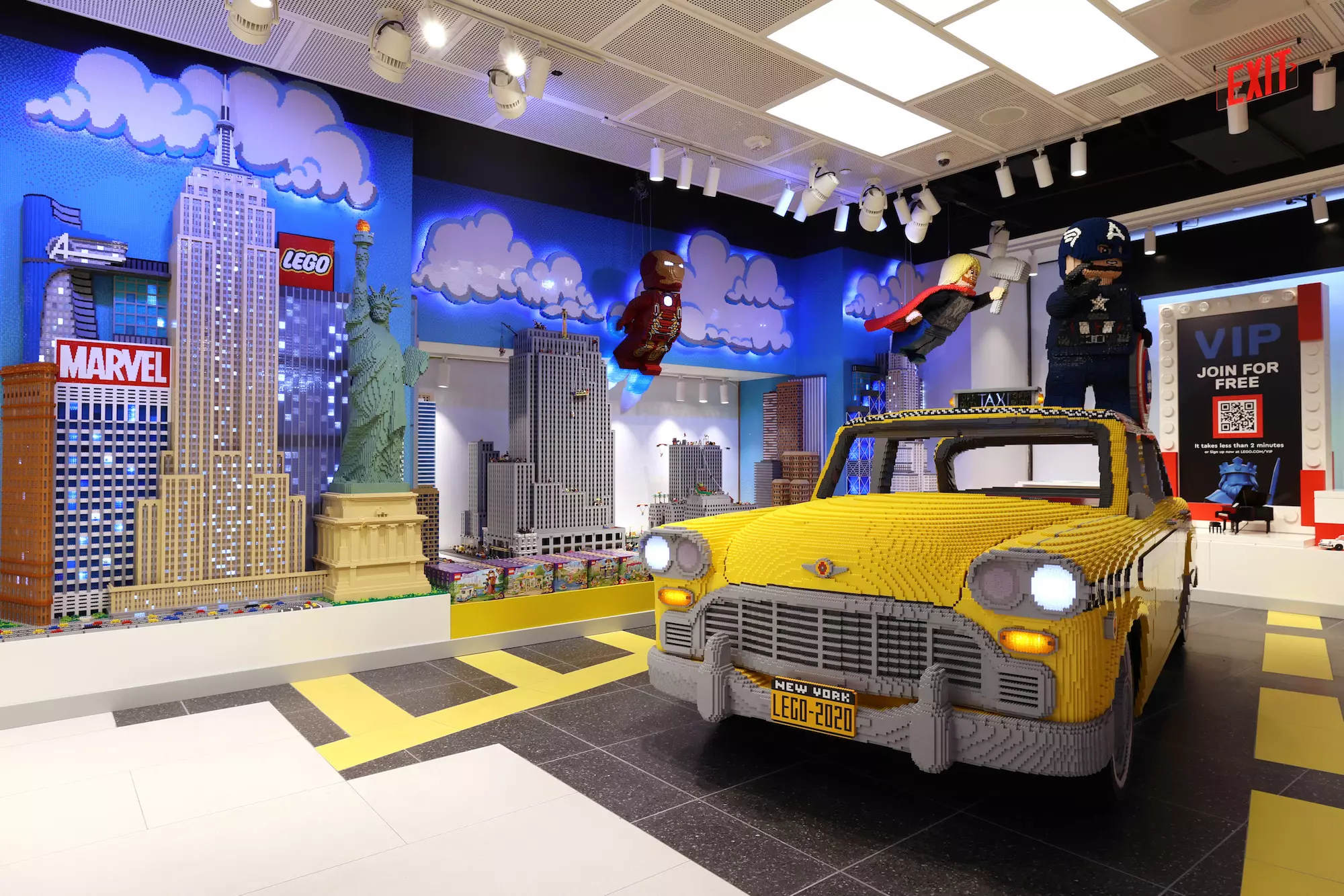 Kapal penggedhe LEGO anyar sing gedhe dibukak ing Rockefeller Center 3197_1