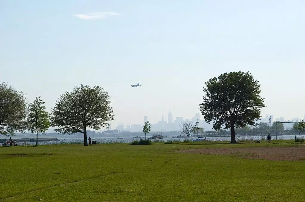 Trump Organisatioun verklot NYC wéinst annuléierten Bronx Golf Course Kontrakt 3202_1