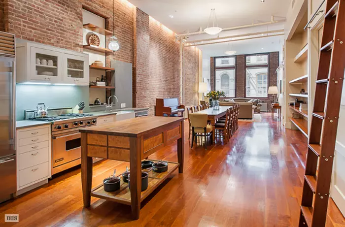 Classic Loft e nang le Monyako o Retractable ho Historic Tribeca E Botsa $3.1 Million 32130_1