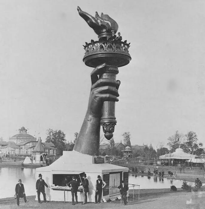 매디슨 광장 자유의 여신상, 자유의 여신상 생일, 1876년 자유의 여신상