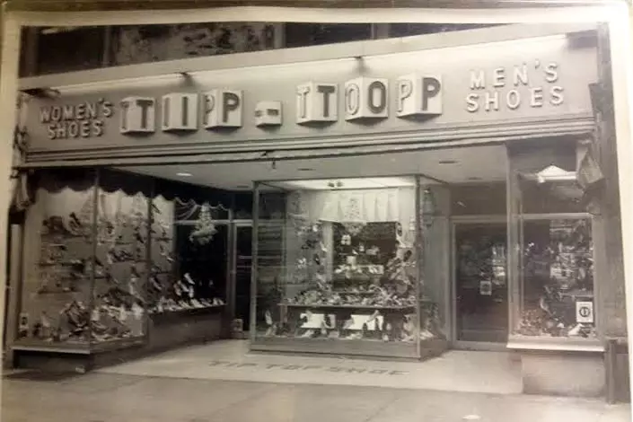 New Yorker Kollig: Danny Wasserman van Tip Top Shoes, 'n ma en pop wat al meer as 50 jaar die UWS uitrus 33531_1