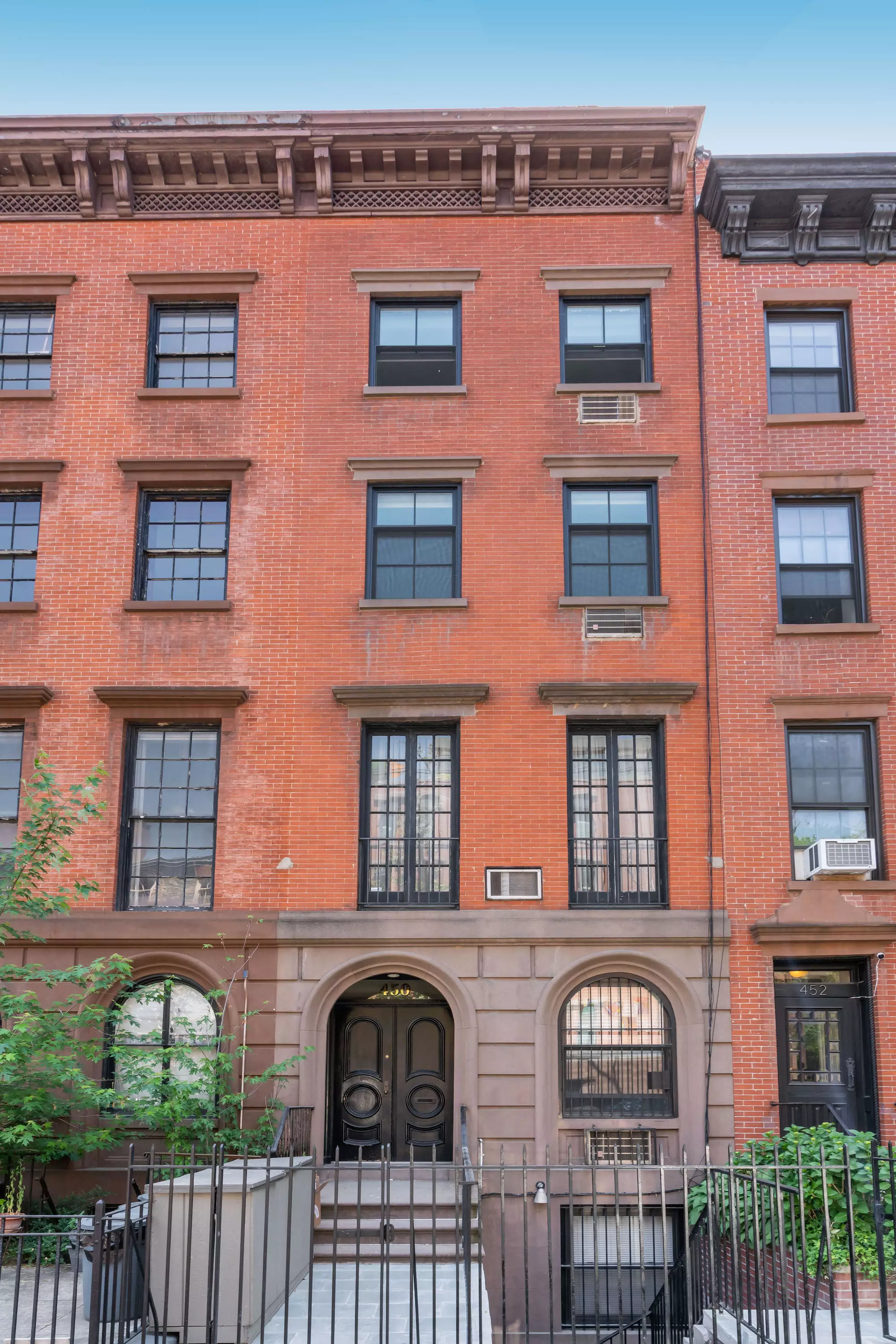 In einem historischen Block in Chelsea kostet ein elegantes Ein-Zimmer-Apartment 1,6 Millionen Dollar 3359_9