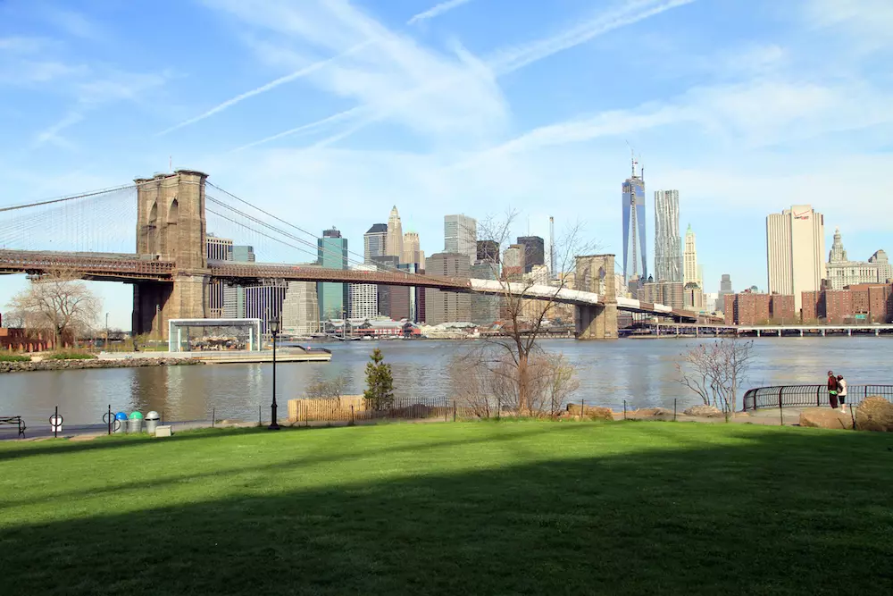 Bill De Blasio təklifi, Downtown Brooklyn çevirmək, Michael Bloomberg