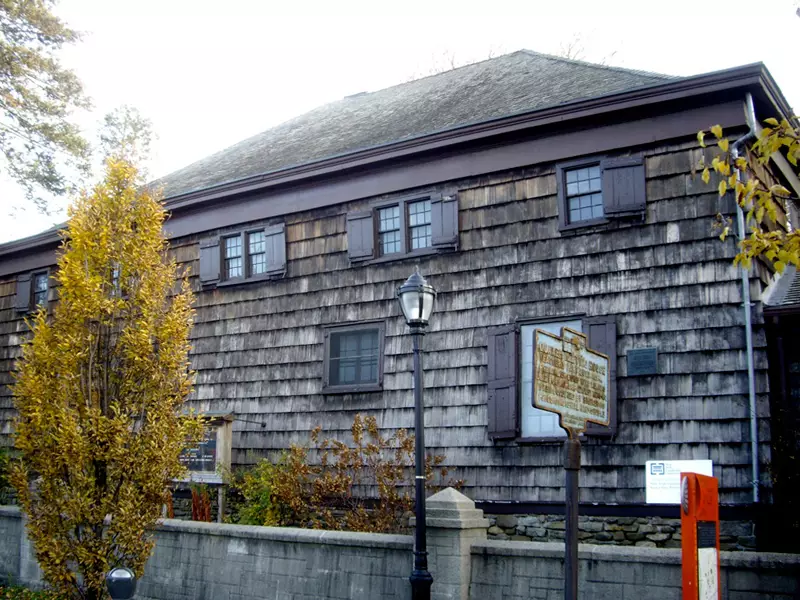 Oud Quaker Meeting House