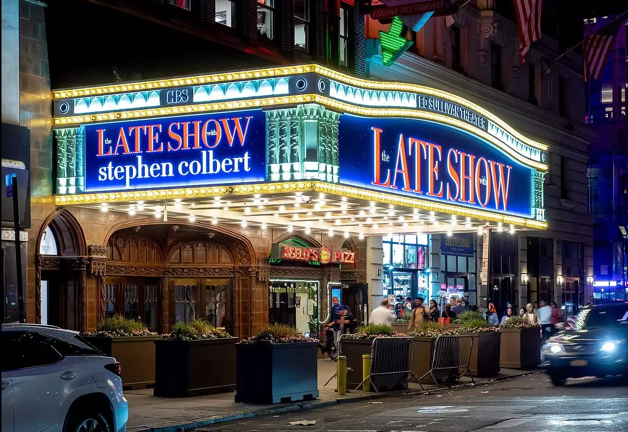 'The Late Show with Stephen Colbert' keer volgende maand terug voor 'n ten volle ingeënte gehoor 3471_1
