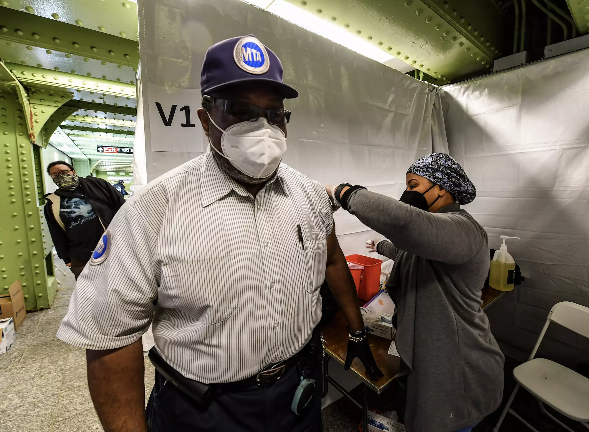 New York'ta 7/24 metro seferleri yeniden başlıyor 3527_4