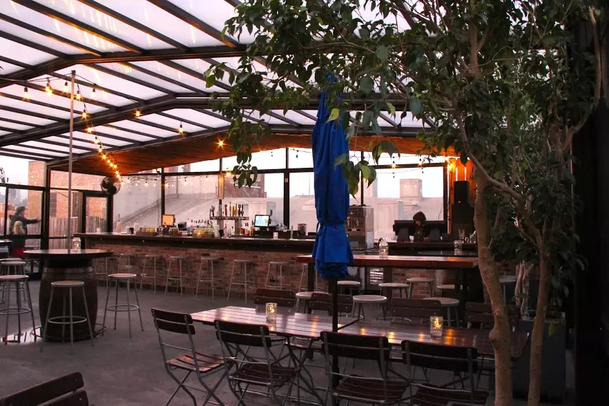 20 невероватних барова на крову у Њујорку 3658_3