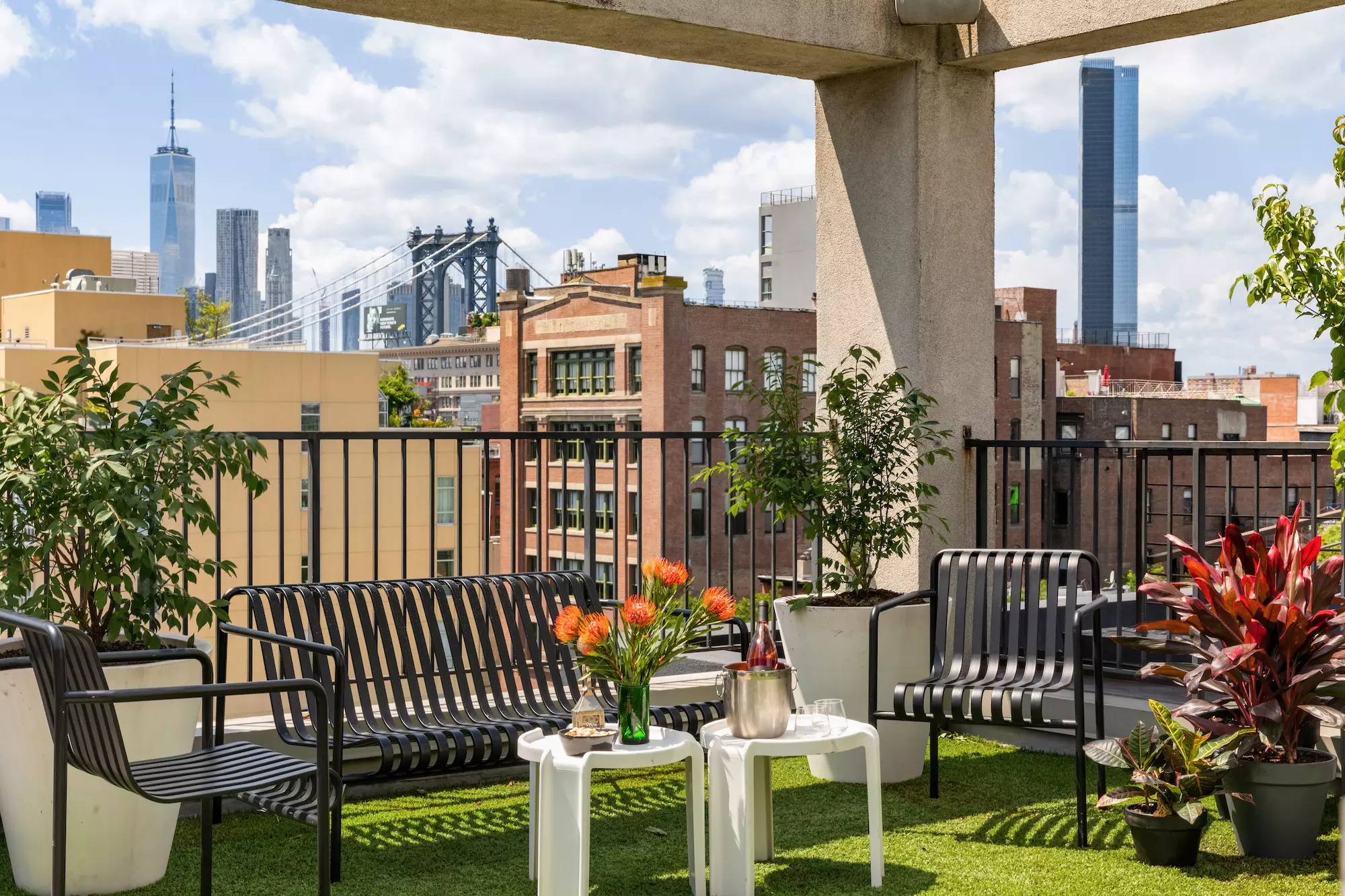 $ 2.45M Dumbo penthouse nrog skyline views yog tus tsim ntawv xov xwm tus npau suav 3743_11