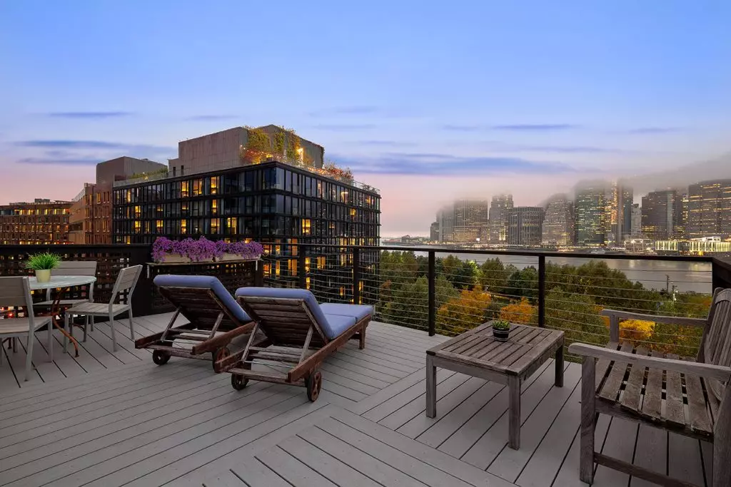 O loft de US $ 3 milhões em Brooklyn Heights tem um deck na cobertura com vista para a Ponte do Brooklyn 3872_10