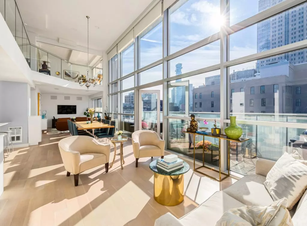O loft Tribeca de US$ 4,75 milhões é uma caixa de vidro contemporânea com vista para o porto 3877_2