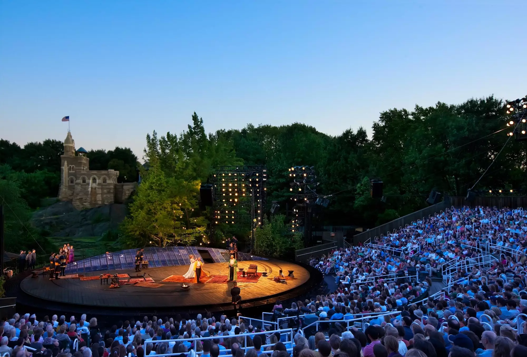 Shakespeare in the Park akan kembali ke NYC pada musim panas ini 3978_1