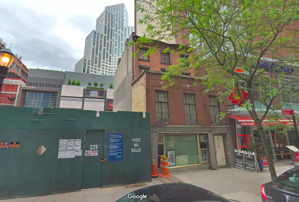 New York City yuav Downtown Brooklyn's abolitionist rowhouse rau $ 3.2M 3990_1