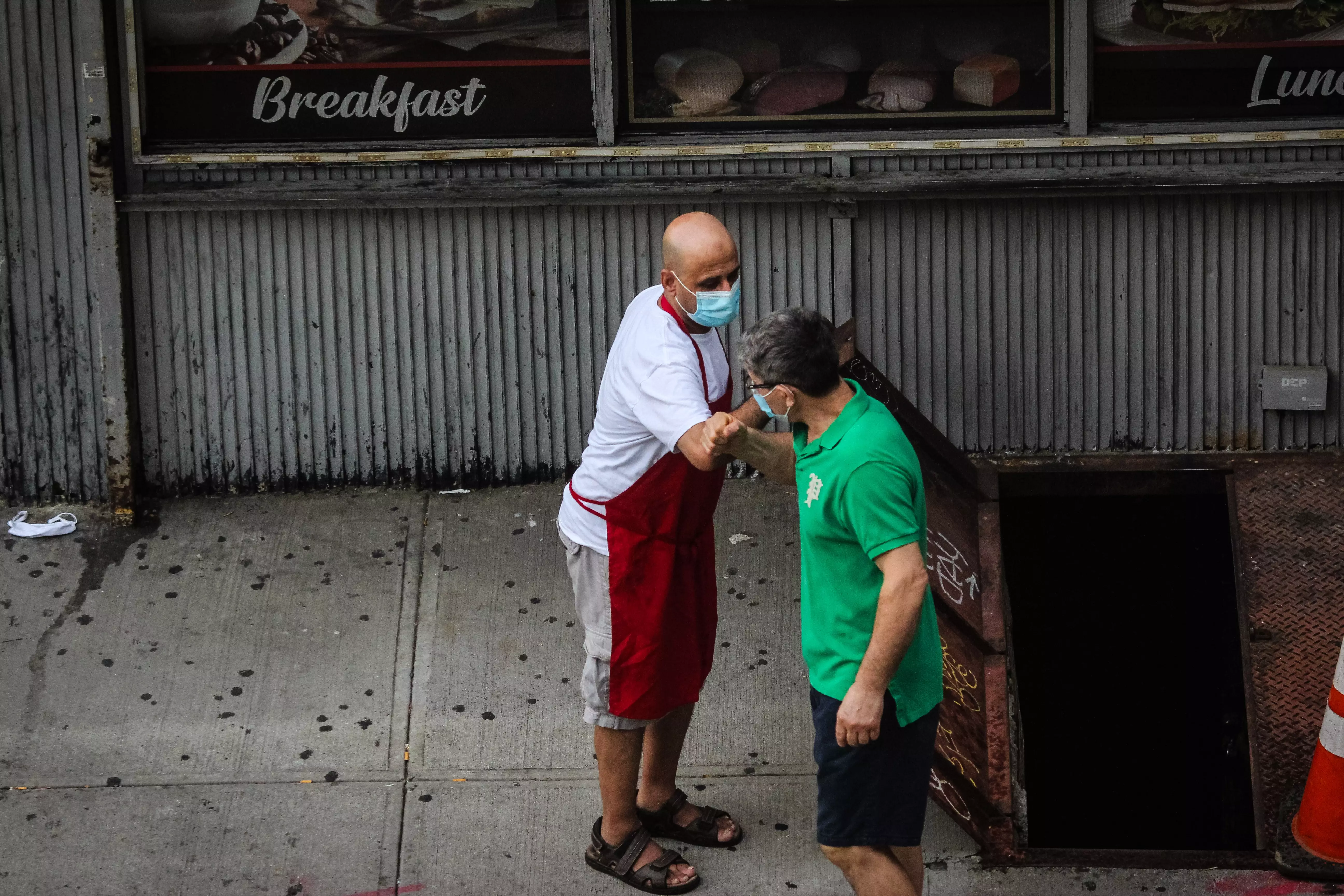 Recordamos: los neoyorquinos comparten historias de pérdida, luz y amor durante la pandemia de COVID 4018_1