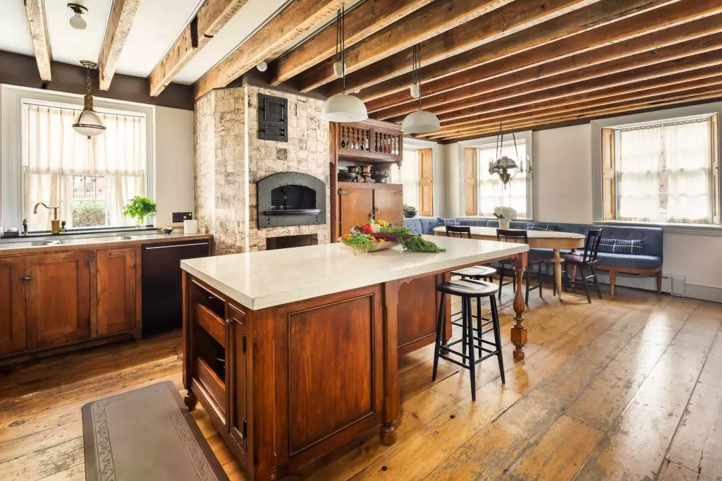 Historický dům v Brooklyn Heights z filmu 'Moonstruck' přichází na trh za 12,8 milionů dolarů 4081_8