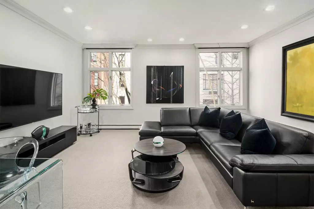 O le taulaga i Upper East Side ma le vaita'ele i totonu ole fale ole $18M 4164_14