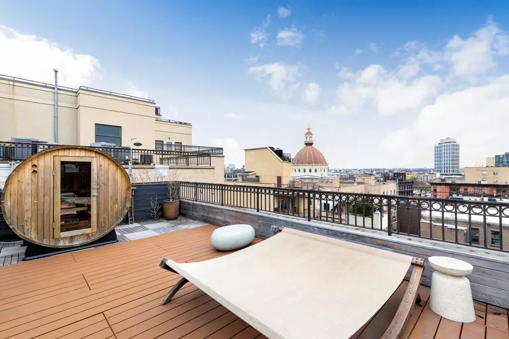 $2.7M Williamsburg penthouse មានកន្លែងក្រៅចំនួនបួន និងសូណានៅលើដំបូល 4186_12