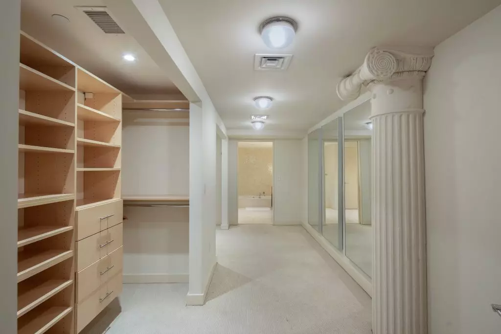 Ez a Tribeca loft 8 millió dollárért eredeti Keith Haring falfestményt tartalmaz 4232_11