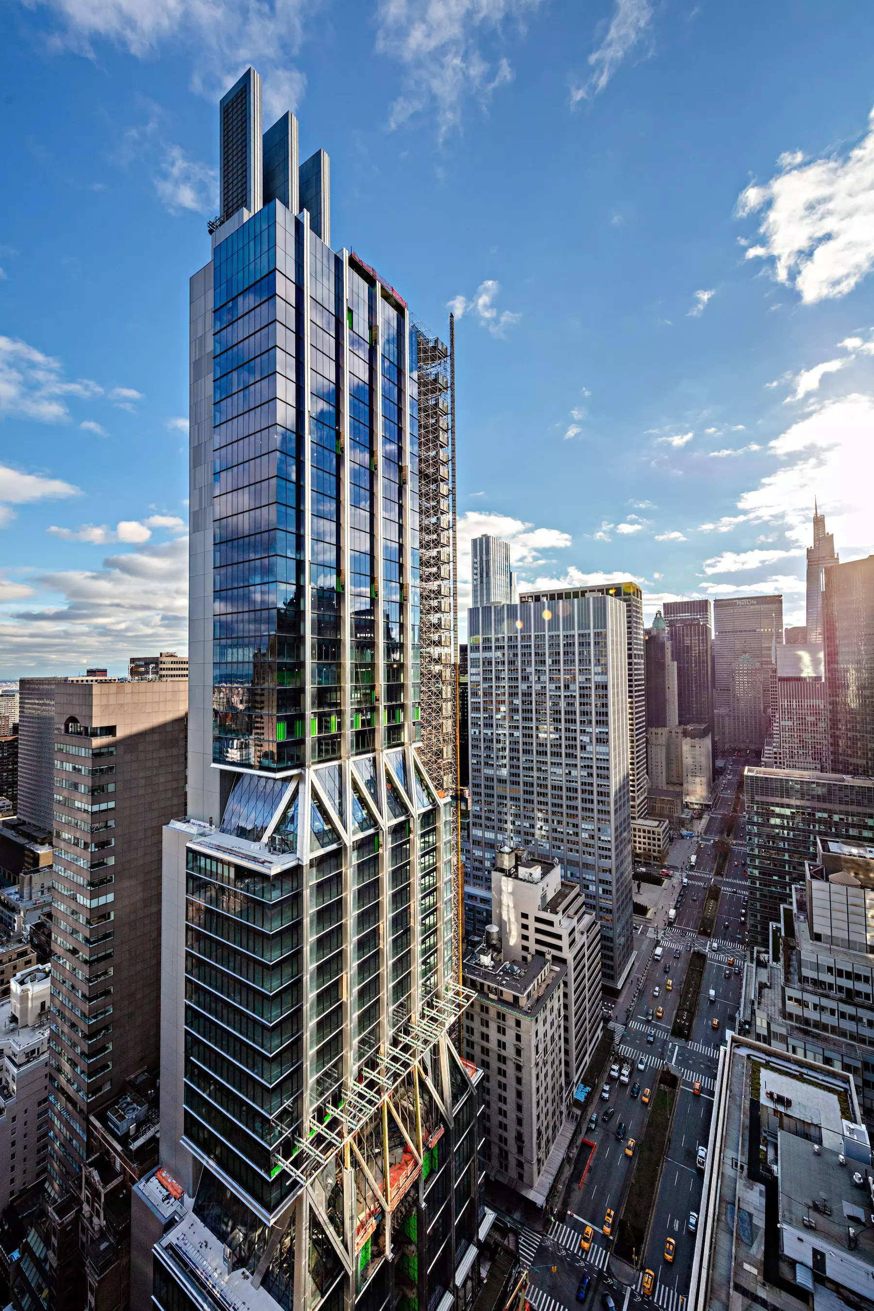 De spetterende nieuwe kantoortoren van Norman Foster op 425 Park Avenue nadert zijn voltooiing 4402_2