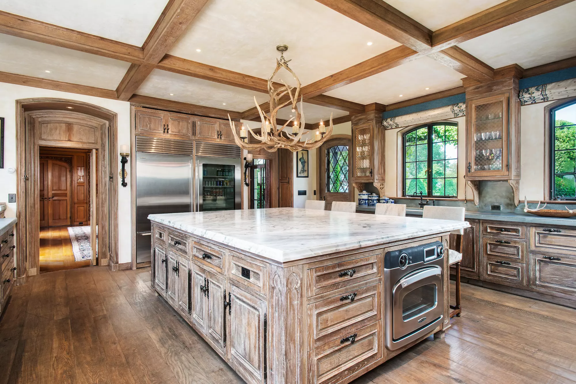 Tommy Hilfiger продает роскошное поместье в стиле шато в Коннектикуте за 45 миллионов долларов 4412_9