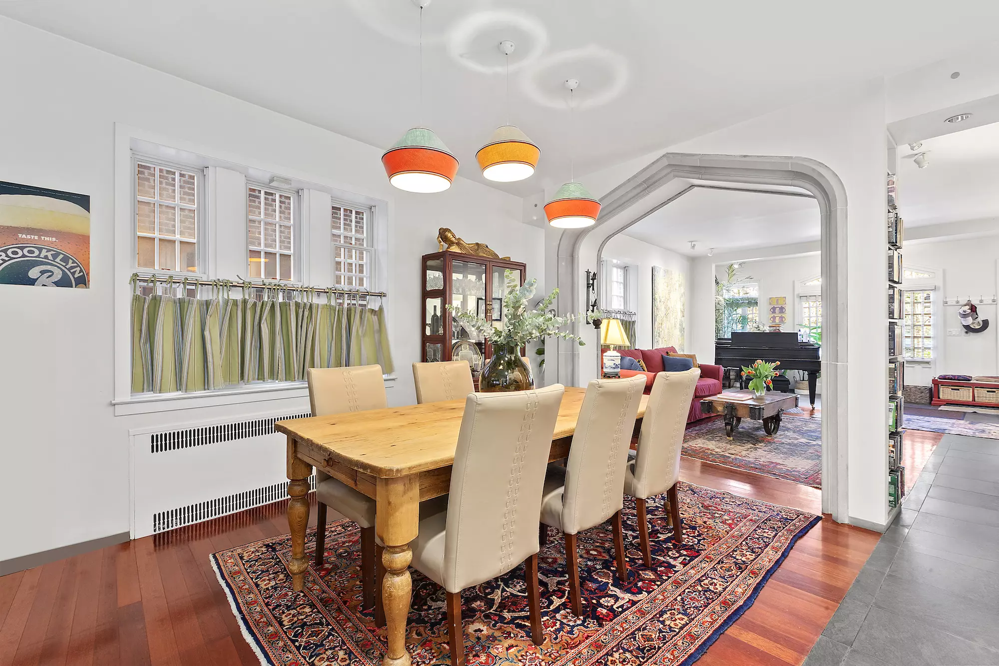 Nemadhora mazana mana emamiriyoni emadhora, iyi yakasarudzika Prospect Park West townhouse ine yakavanzika driveway uye garaji 4572_4