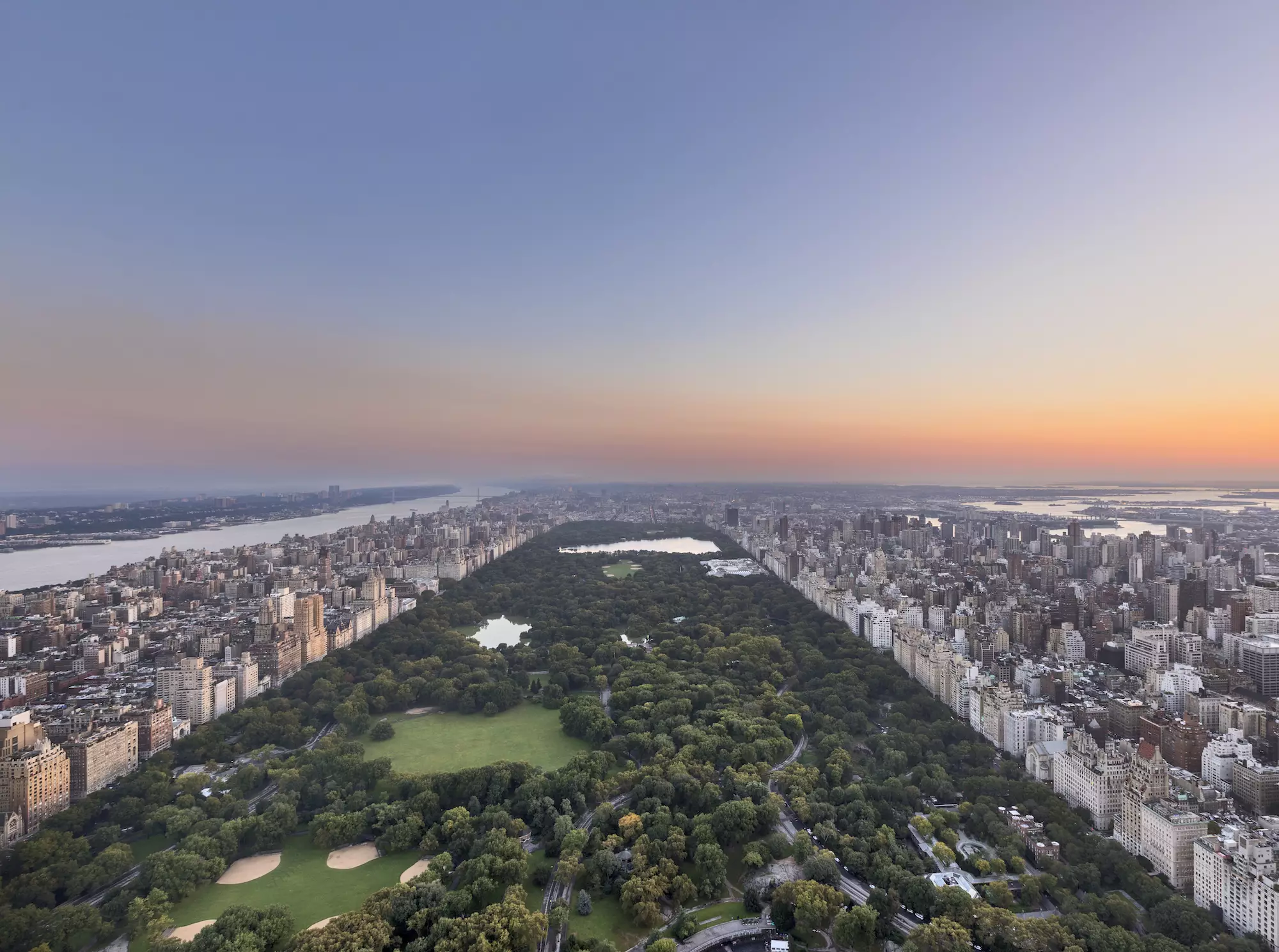 Penthouse v vrednosti 57 milijonov dolarjev na 111 West 57th Street se pridruži seznamu najdražjih pandemskih prodaj v NYC 4656_2
