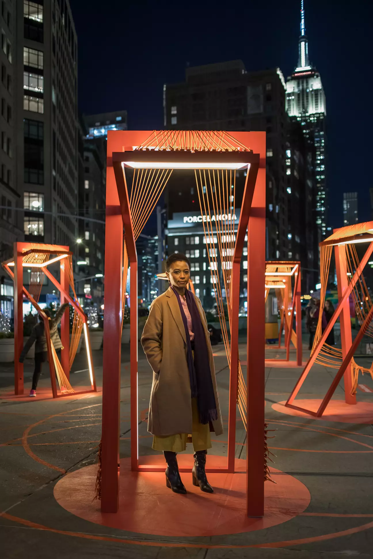 A Flatiron új ünnepi művészeti installációja messziről köti össze a New York-iakat 4740_2
