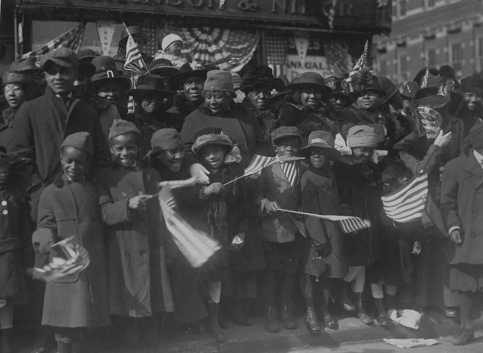 Harlem Hellfighters: New Yorkeko afroamerikarrak MWko soldadu apainduenetako batzuk izan ziren. 4839_2