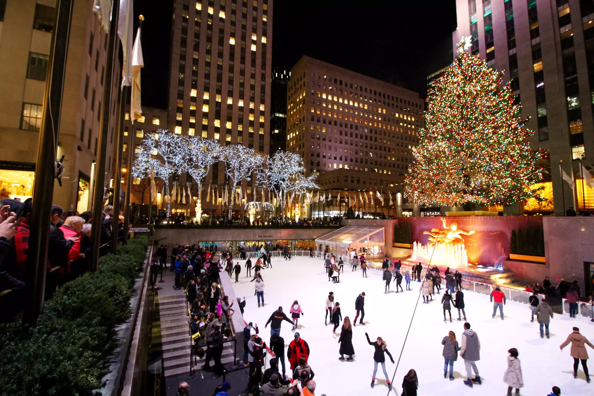 La pista de patinaje sobre hielo del Rockefeller Center solo estará abierta dos meses este año 4869_1