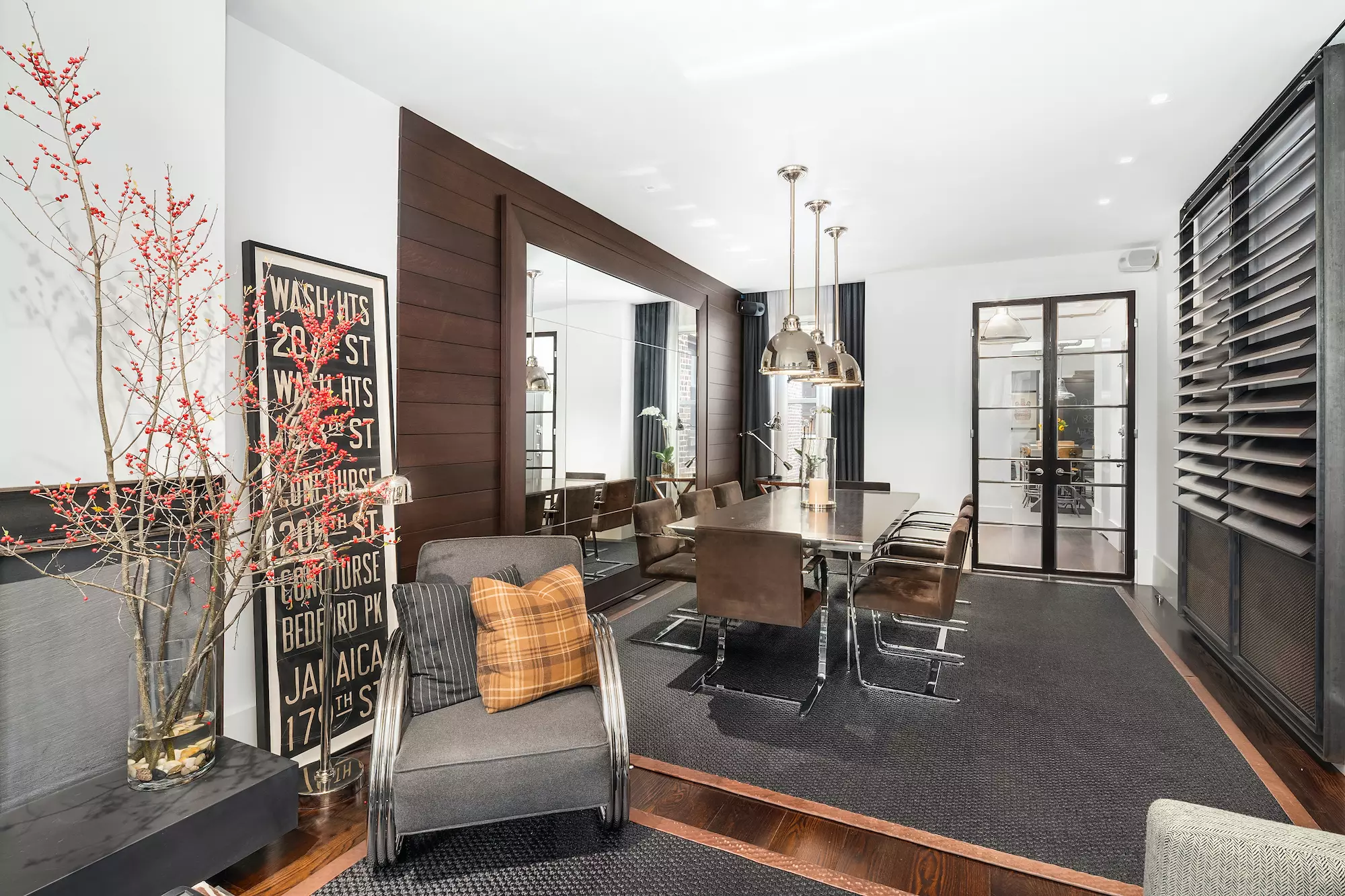 Inilista ni Ralph Lauren exec ang Upper West Side co-op na puno ng industrial-chic na istilo sa halagang $3.5M 4932_6