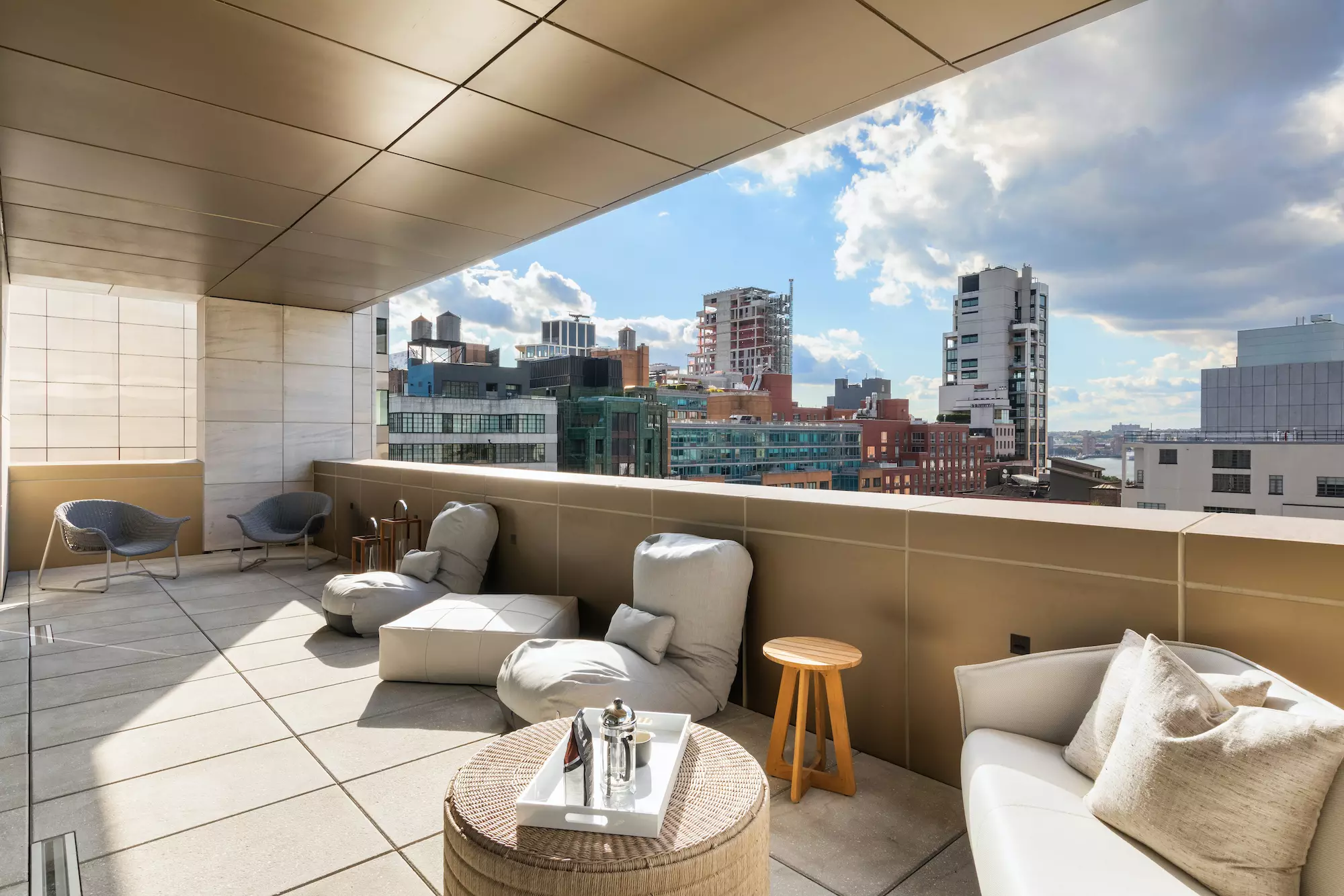 Penthouse 16 milion dollarë në Chelsea ka 3 hapësira të jashtme me pamje të jashtëzakonshme të Hudson Yards 4990_12
