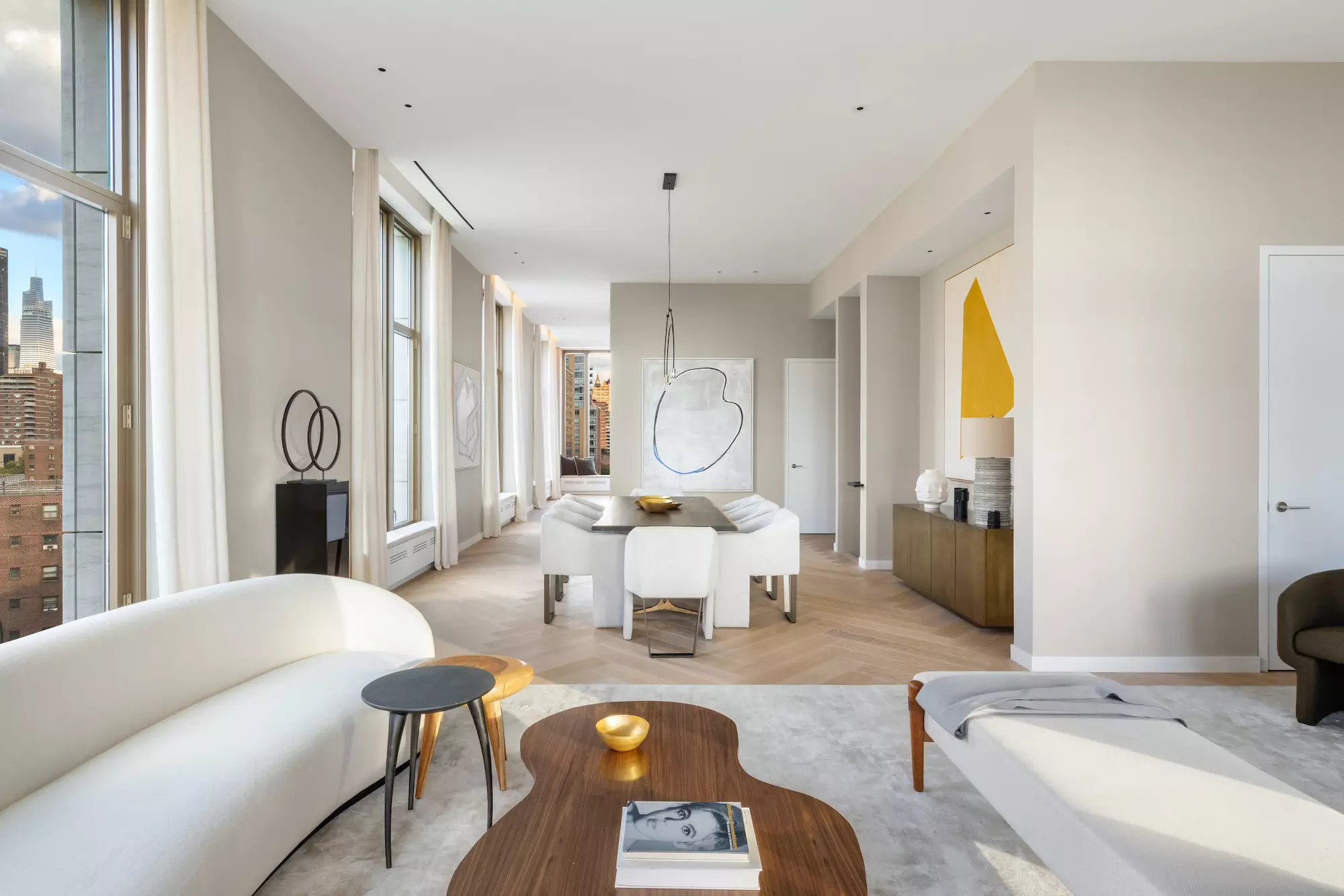 Das 16 Millionen Dollar teure Chelsea-Penthouse verfügt über 3 Außenbereiche mit unglaublicher Aussicht auf die Hudson Yards 4990_2